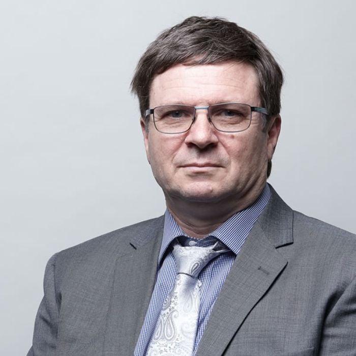 Dr Gavin Davis | I-MED Radiology Network